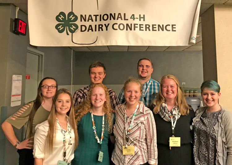 Michigan youth attend National 4-H Dairy Conference - 4-H Dairy Cattle ... Michigan youth attend National 4-H Dairy Conference - 4-H Dairy Cattle ...