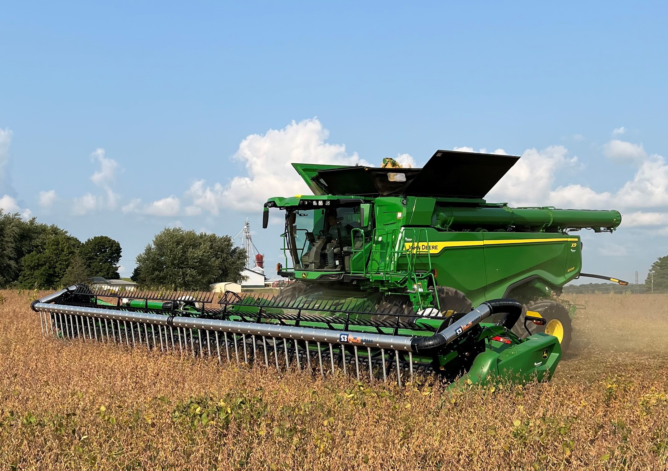 John Deere Combine Soybean