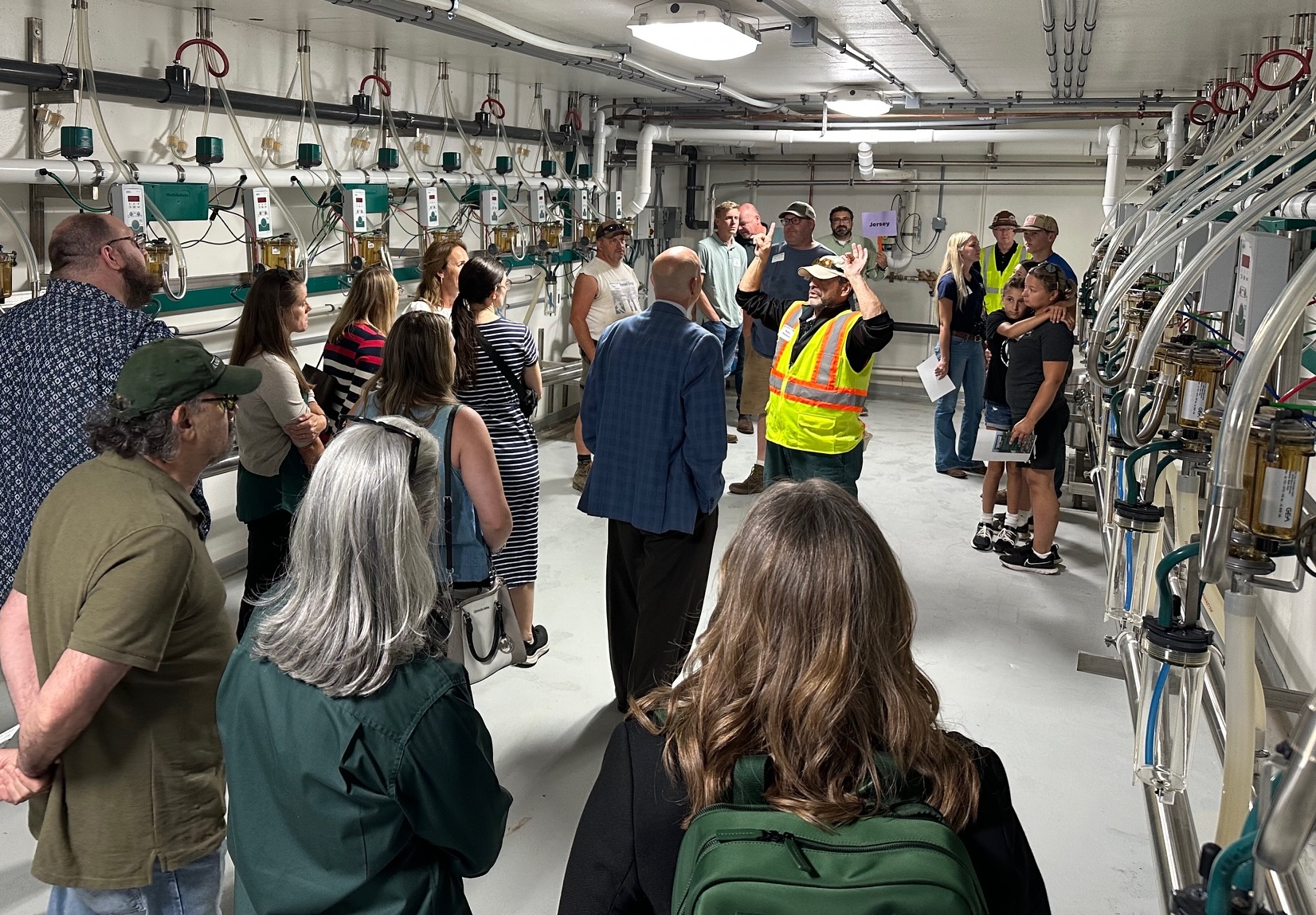 MSU hosts tour of new Dairy Cattle Teaching and Research Center ...