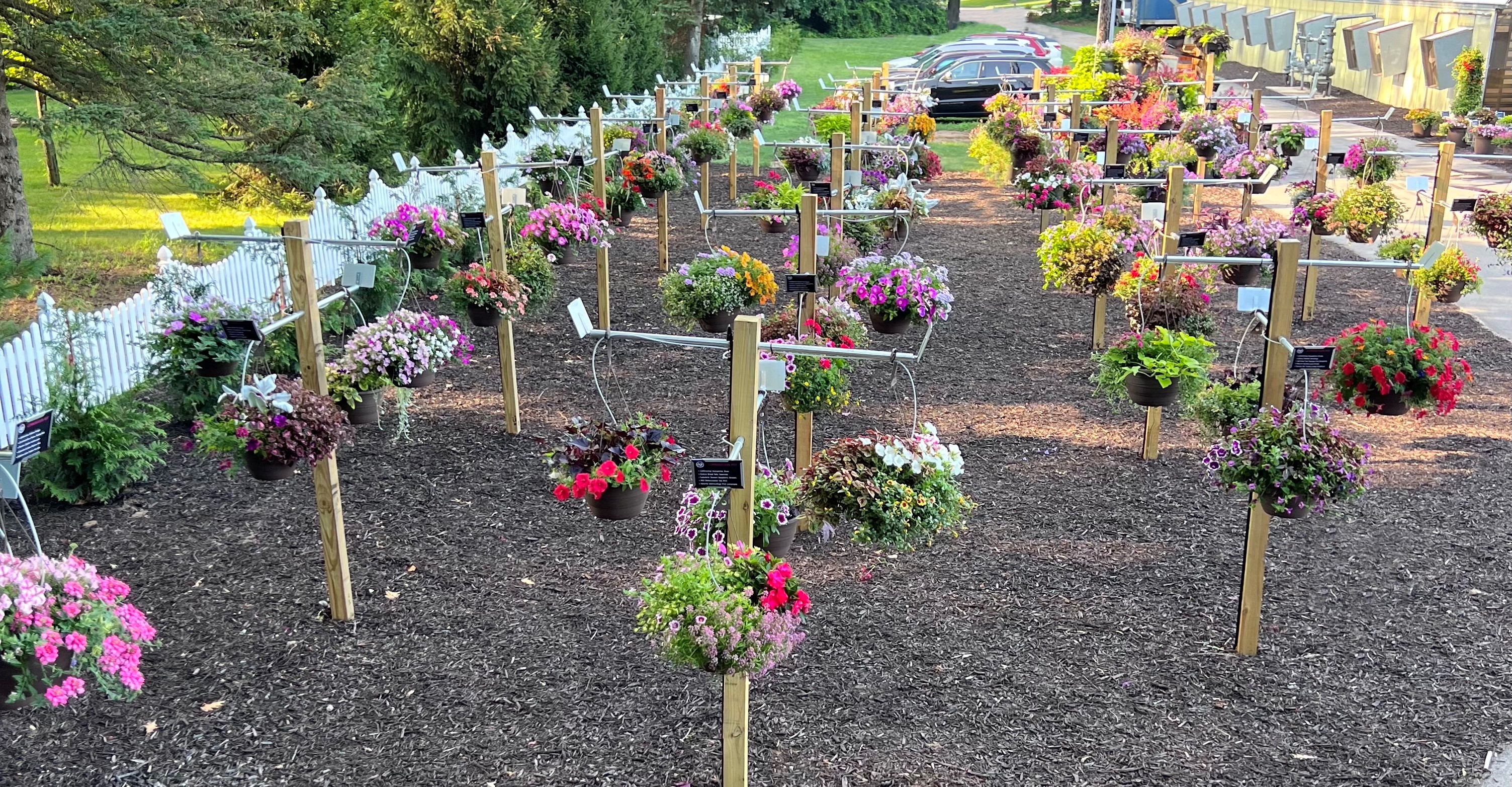 DGI Propagators - Michigan Garden Plant Tour