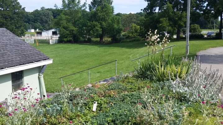 The Rock Ledge Garden - Tollgate Farm and Education Center